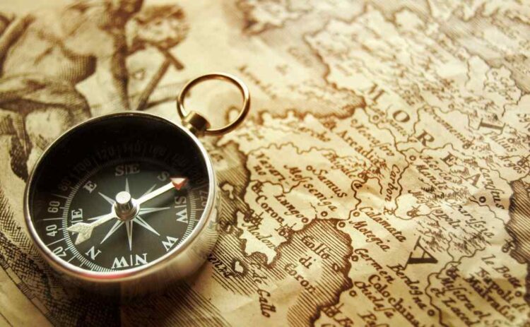 La bàn là gì? Cấu tạo và những mục đích sử dụng của la bàn - Tamlinh365 ...